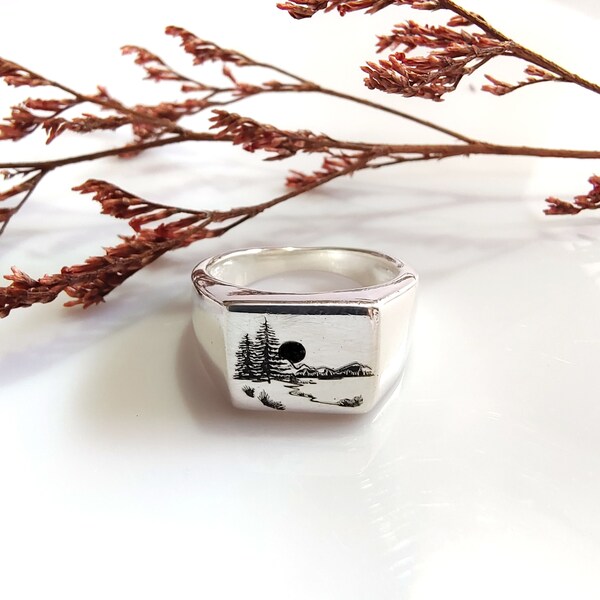 Tree Signet Ring - Etsy