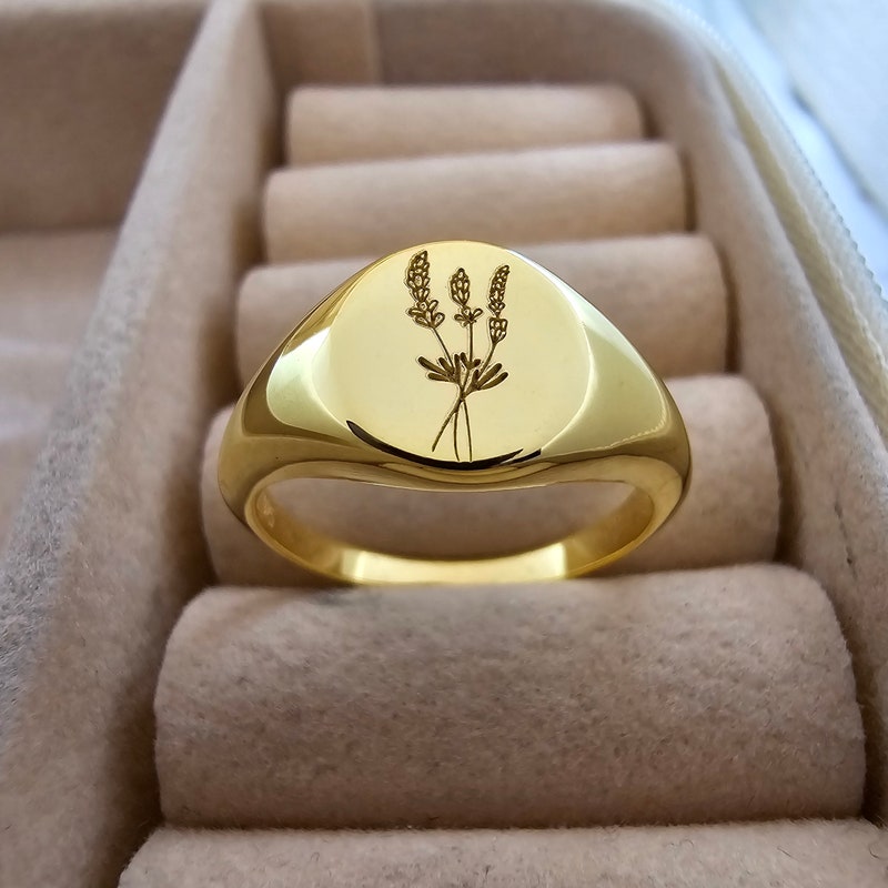 Wildflower Signet Ring - Etsy