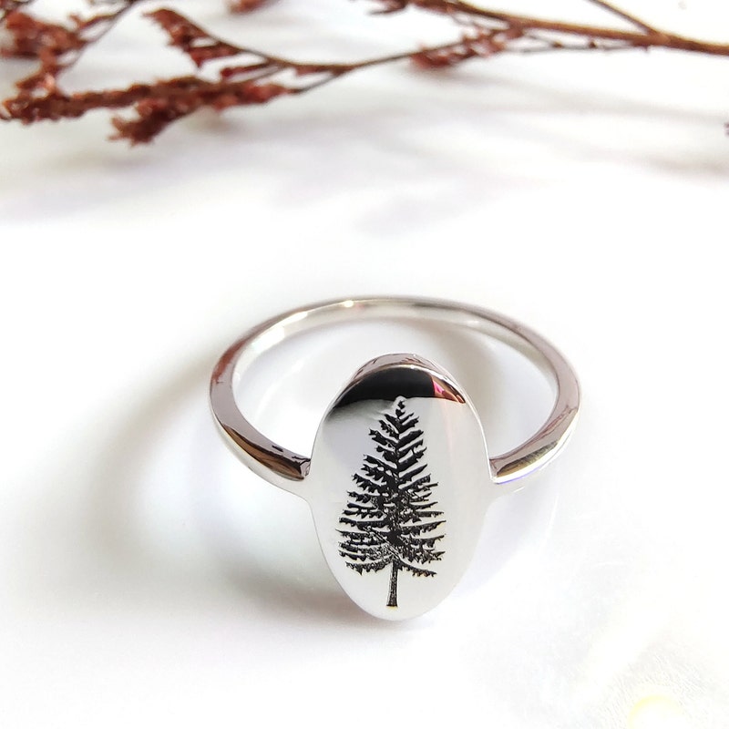Tree Signet Ring - Etsy
