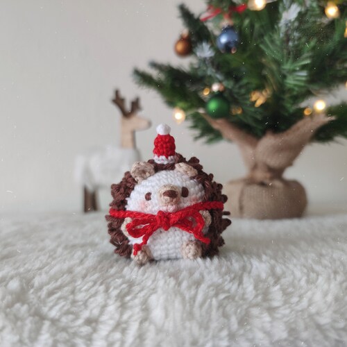 Crochet Hedgehog in Mittens Christmas Amigurumi Pattern - Etsy