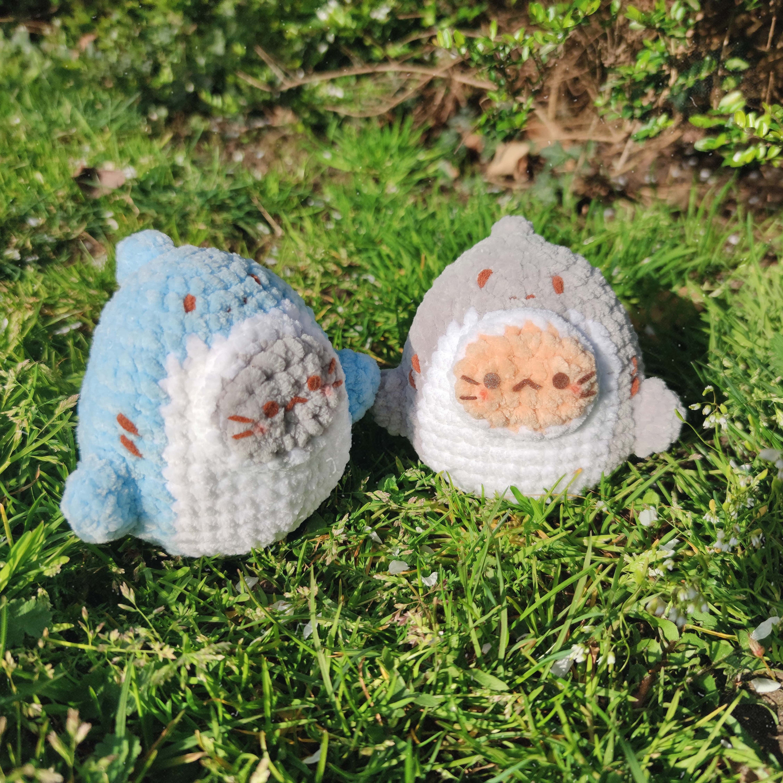 Shark Kitty Squishmallow Amigurumi Pattern, Cat Stuck in Shark Plushie ...