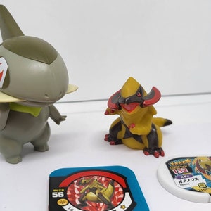 Axew Fraxure Haxorus Lot Figures Pokemon Center Tomy Bandai Coins Toys ...