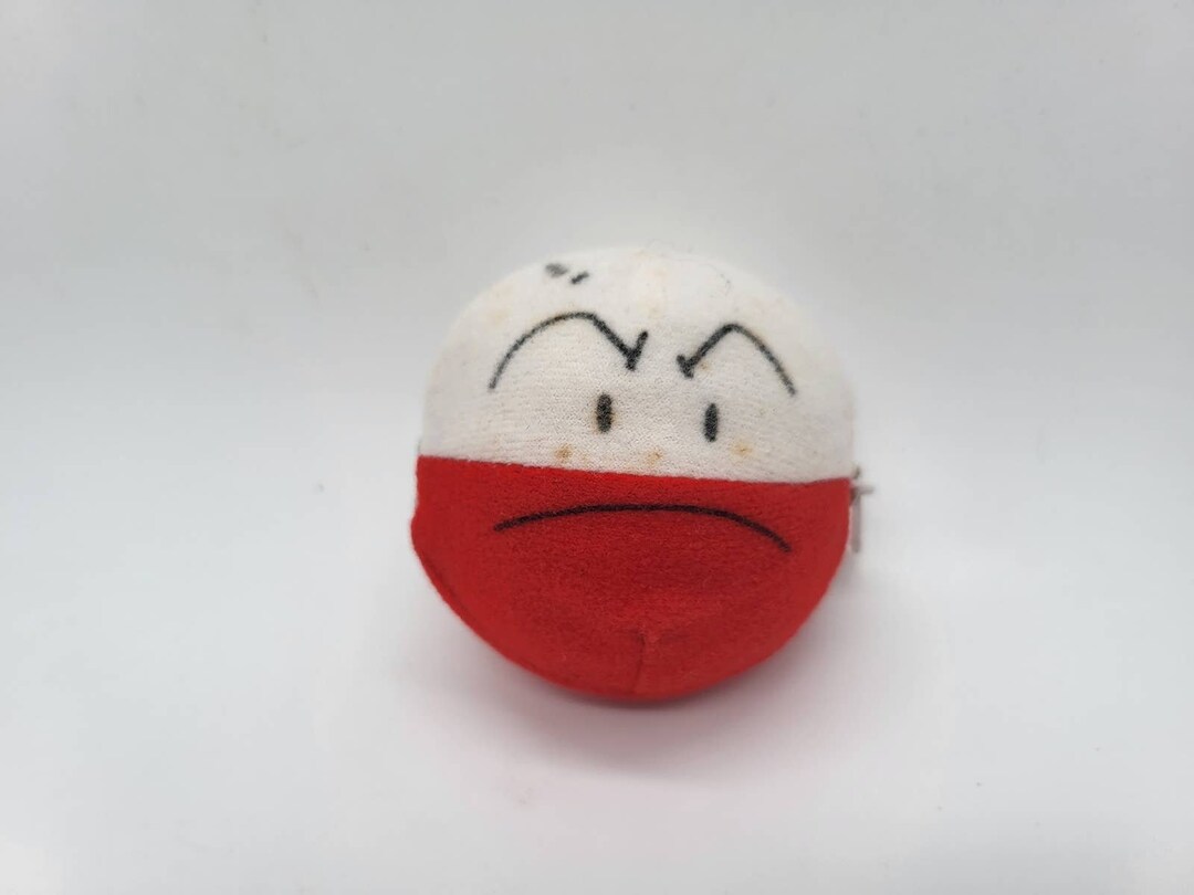 Rare Vintage Electrode 1997 Pokemon TOMY Reversible Plush Pokeball - Etsy