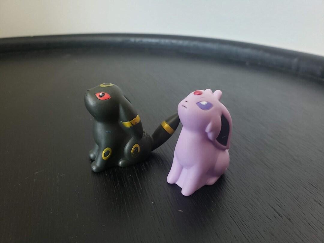 Umbreon & Espeon Finger Puppet Figures Bandai - Etsy