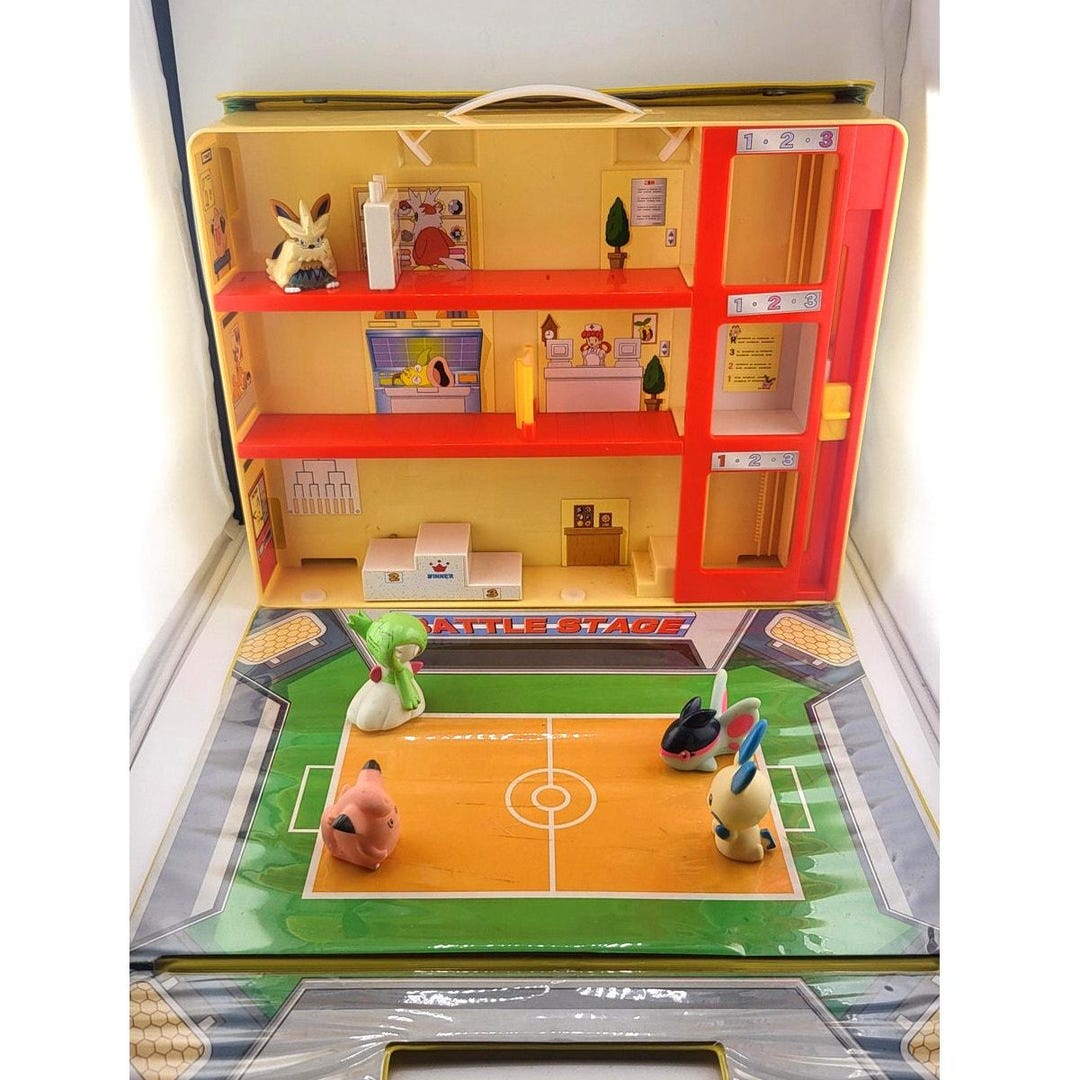 Nintendo TOMY Pokémon Battle Stage Yellow Vinyl Carrying Case 2001 ...