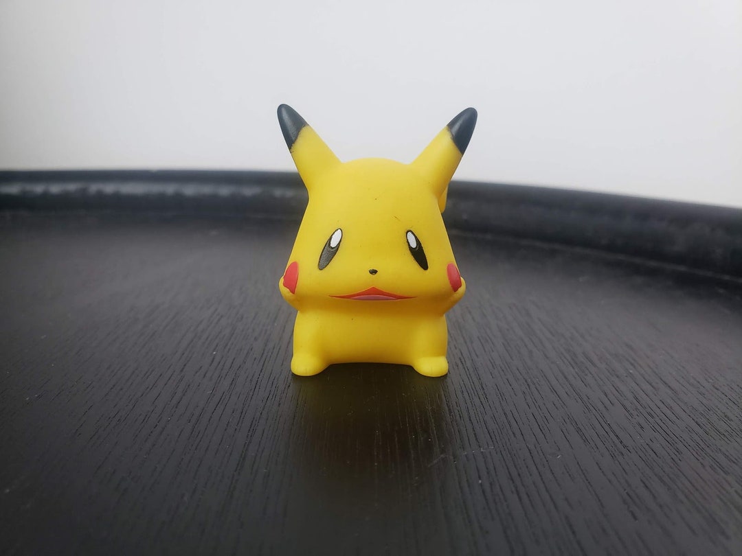 Rare Pikachu Stretching Face Finger Puppet Figure Authentic Bandai ...