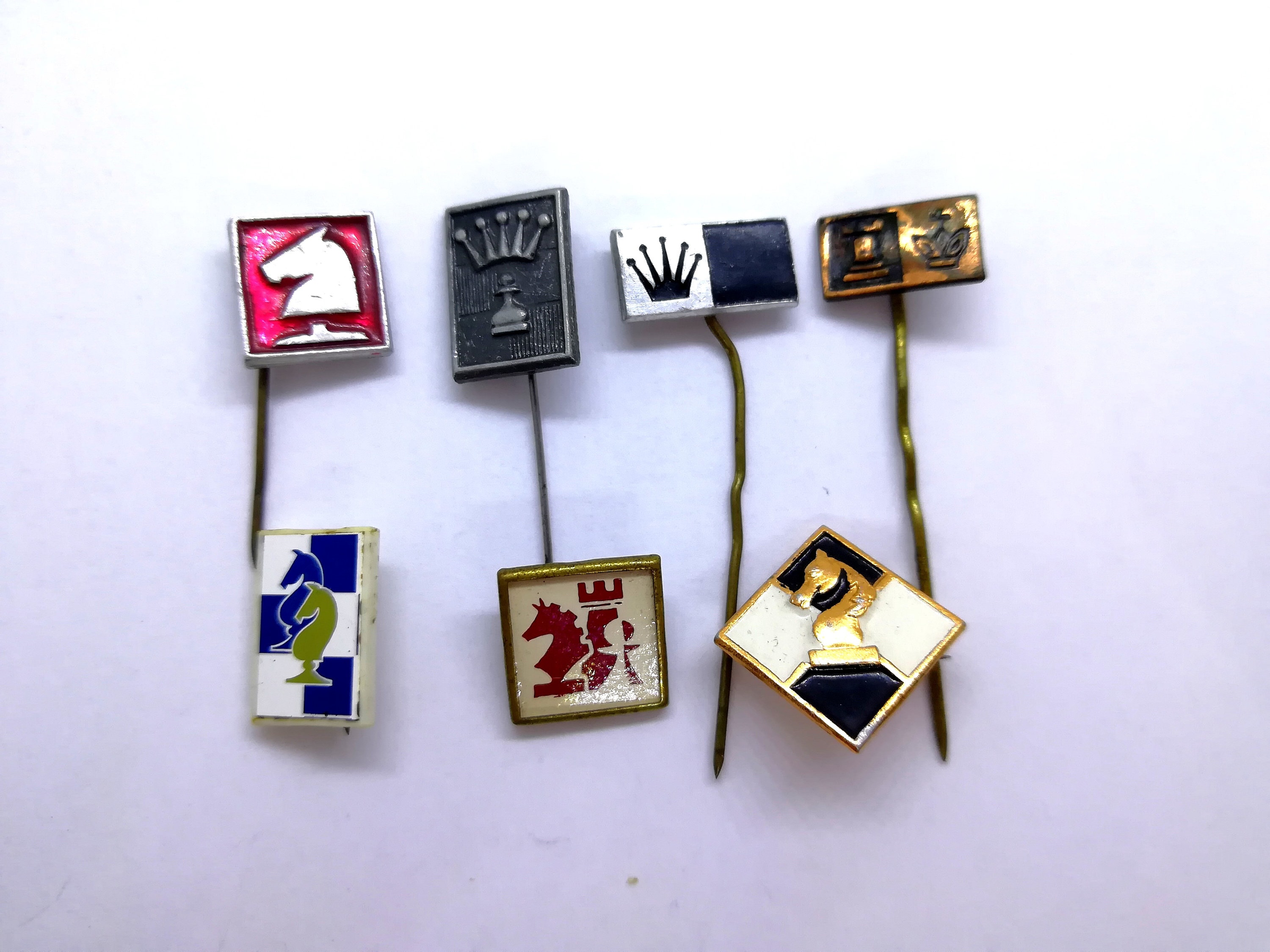 Chess Set of 14 Soviet Pin Badges Sports Collectibles Chess | Etsy