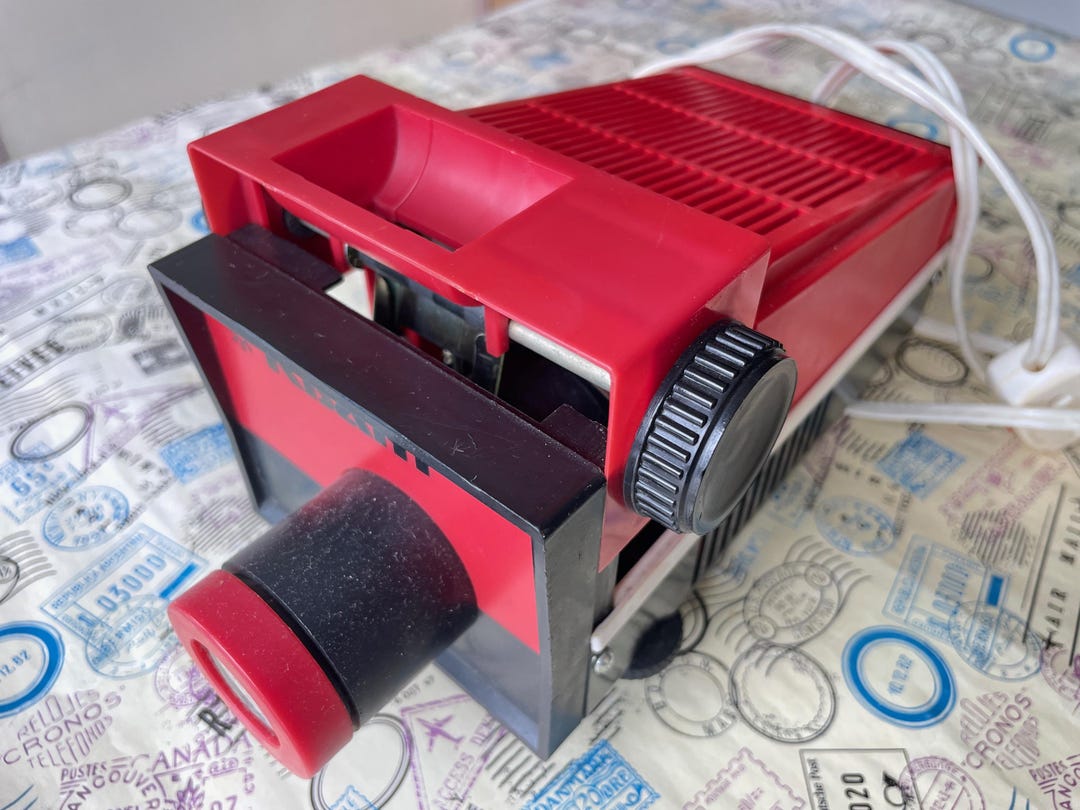 Soviet Filmstrip Viewer – USSR Slide Projector With Slide Frame ...