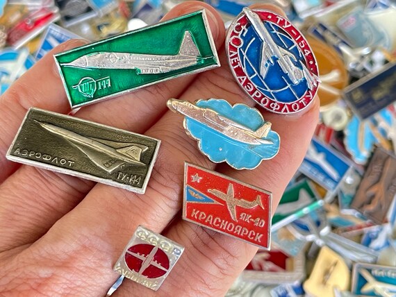 Rare Vintage Soviet Aviation Pins Mystery Box - Set o… - Gem