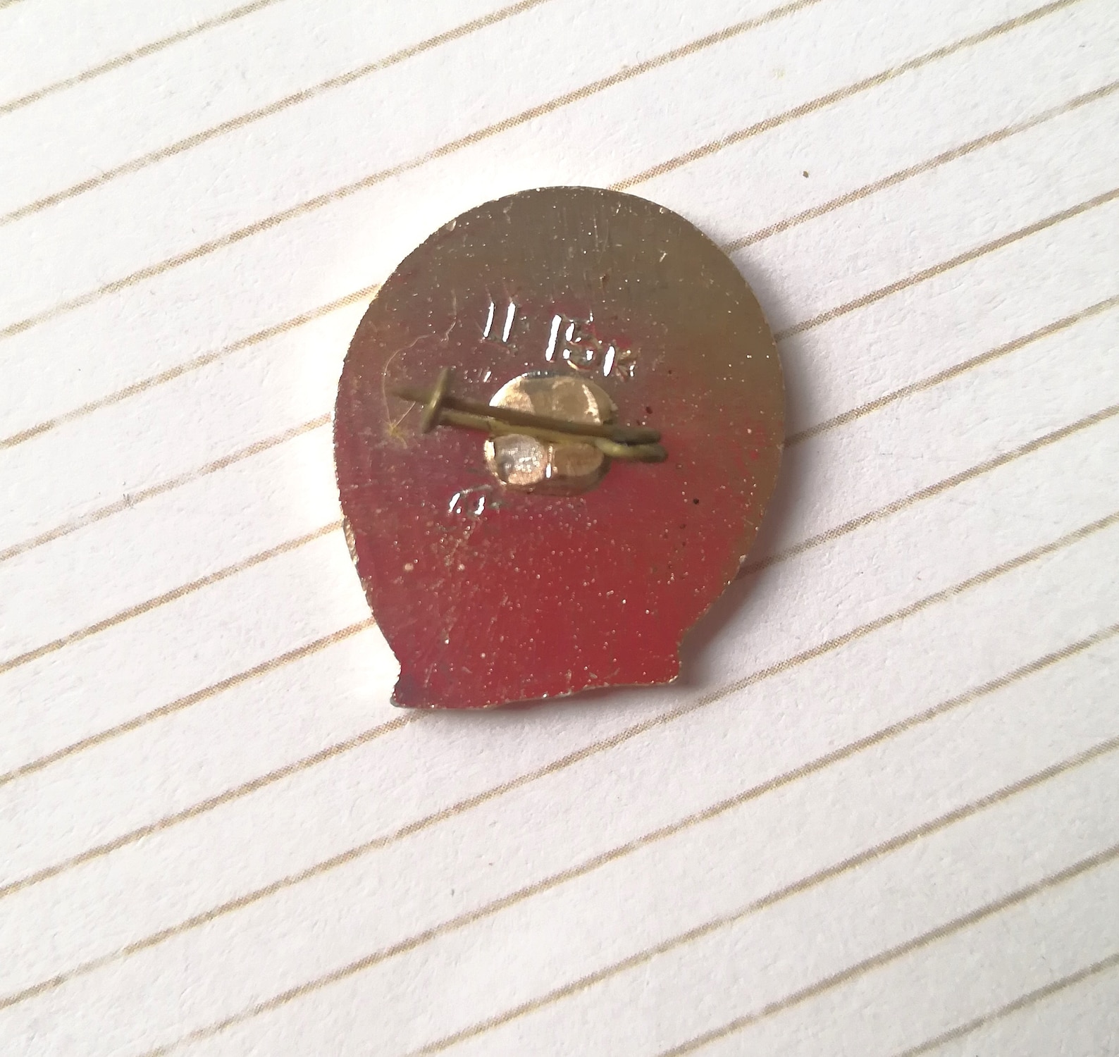 Birds Vintage Pin Badges Set of 2 Colorful Badges - Etsy