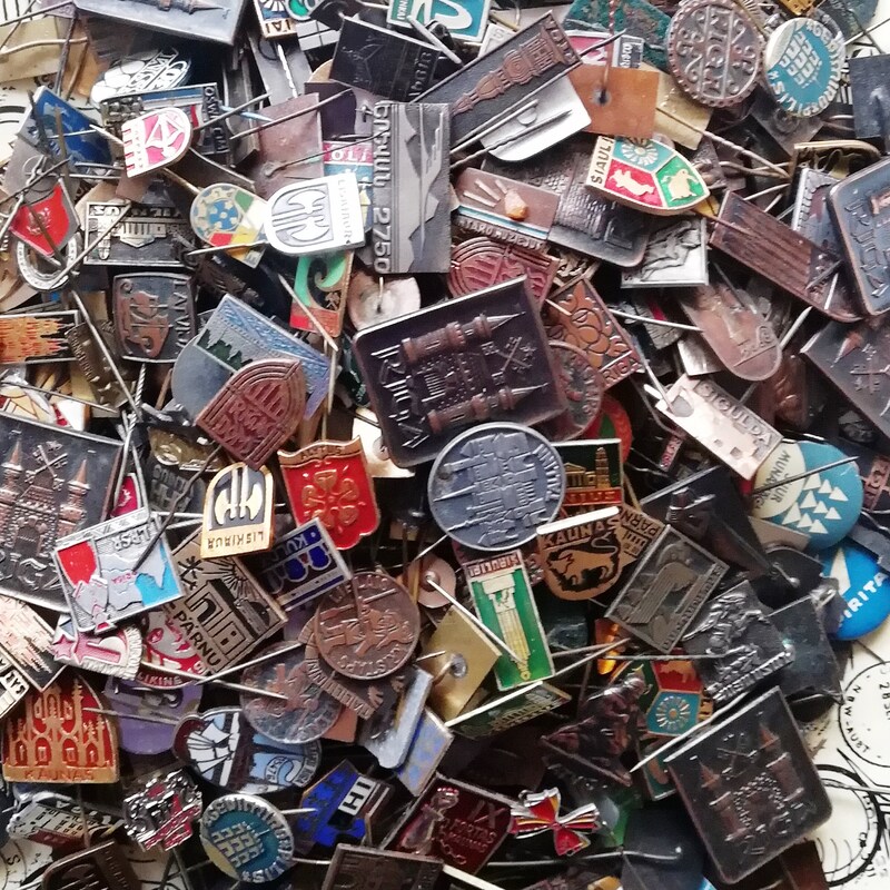 Vintage Pin - Etsy