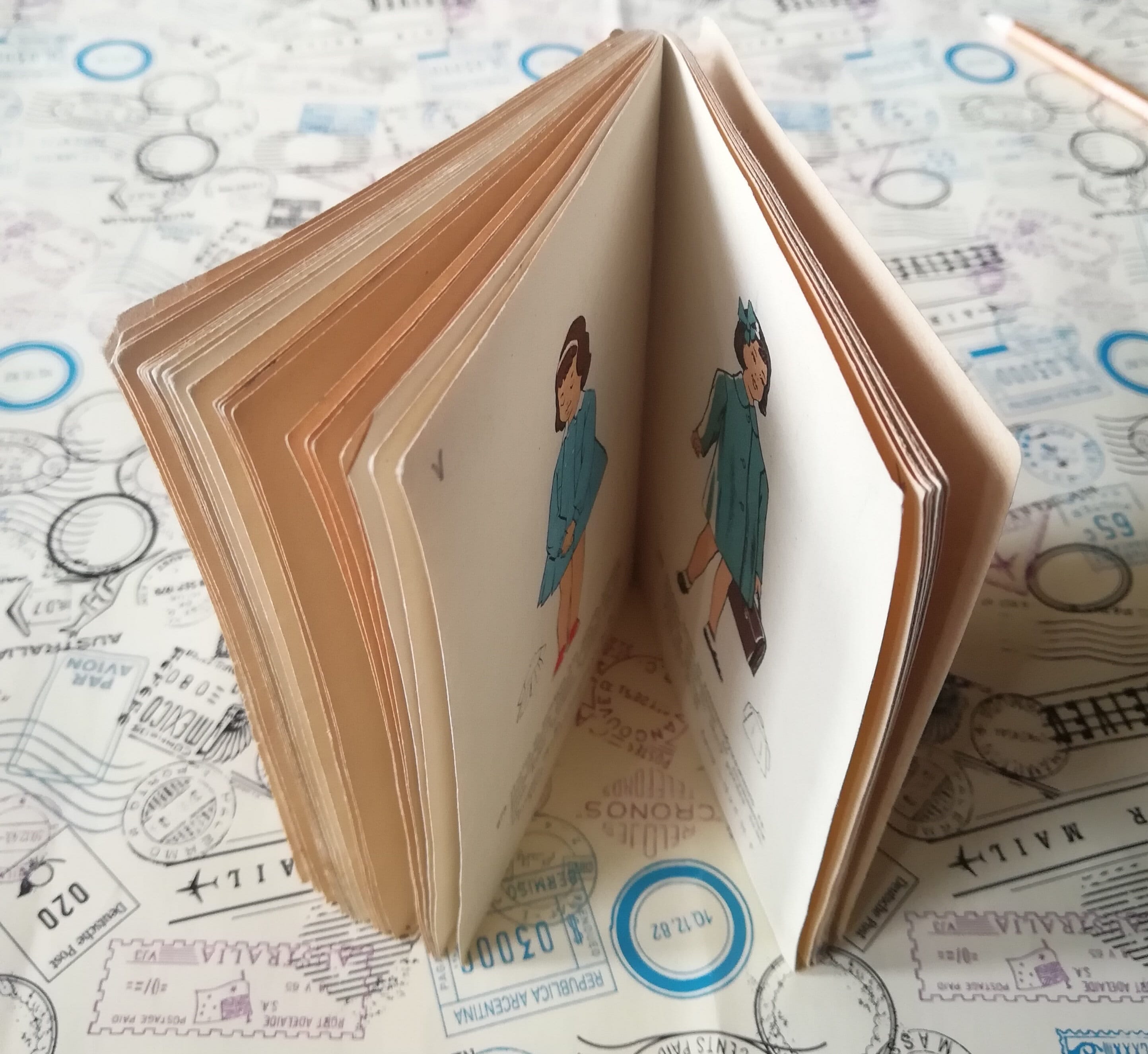 Fashion Models Album Vintage Magazine Models of women's | Etsy