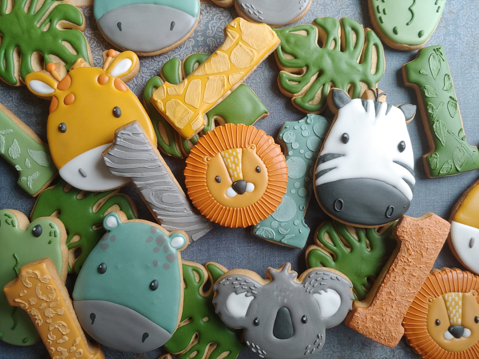 Jungle and Safari Animal Faces Cookie Cutters Alligator - Etsy