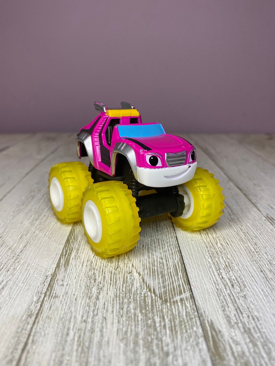 Blaze and the Monster Machines Watts Diecast Vehicle nick Jr - Etsy