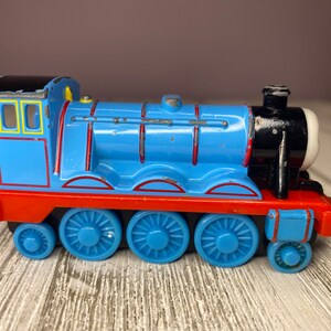Thomas and Friends Take N Play Gordon Diecast 3.5” Metal Diecast Engine ...
