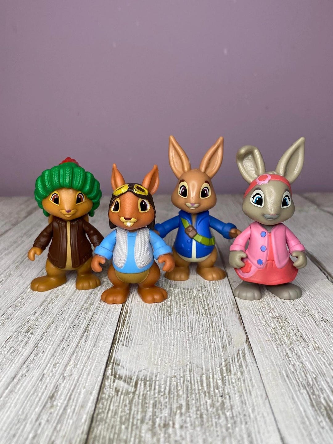 Nickelodeon Peter Rabbit 2.5-3” Toy Figures Benjamin Bunny, Lily ...