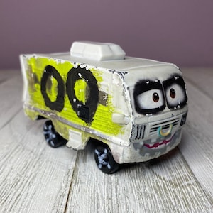 Disney Pixar Cars Arvy 3.25 Deluxe Die-cast Demolition Vehicle flaws ...