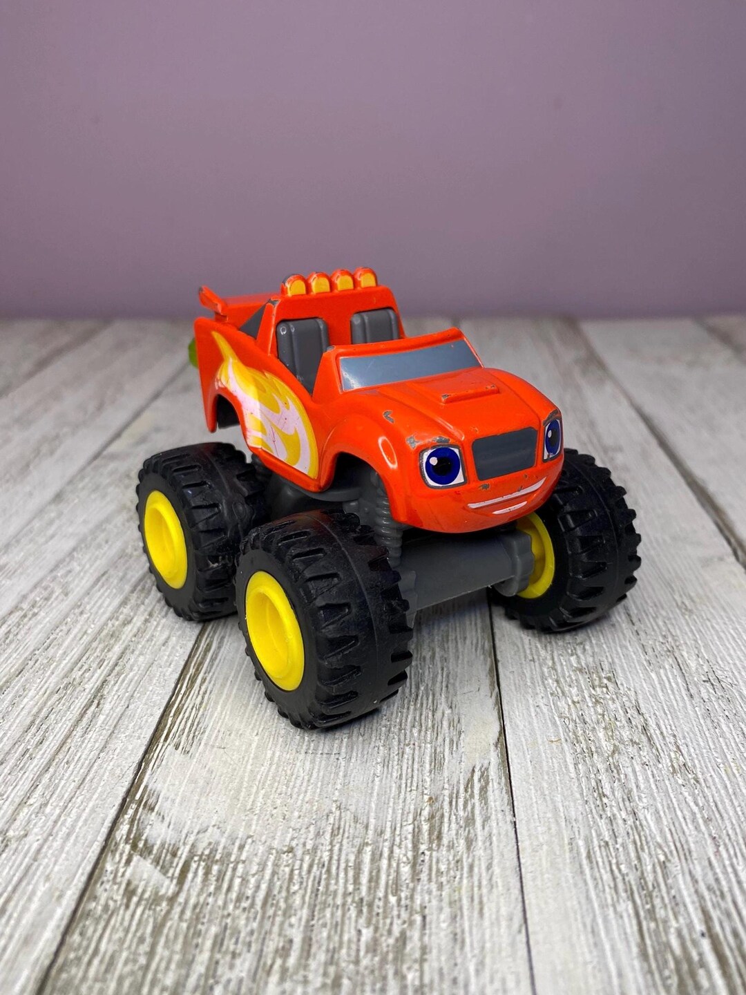 Blaze and the Monster Machines Blazing Speed Blaze Diecast Vehicle ...