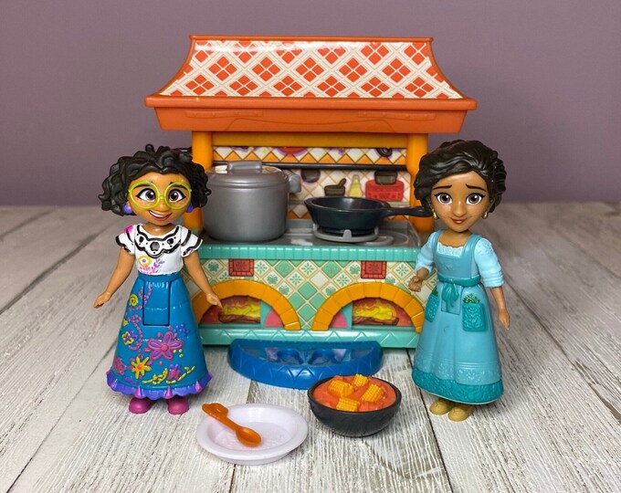 Disney Encanto Mirabel and Julieta Mini Kitchen Playset W/accessories 3 ...