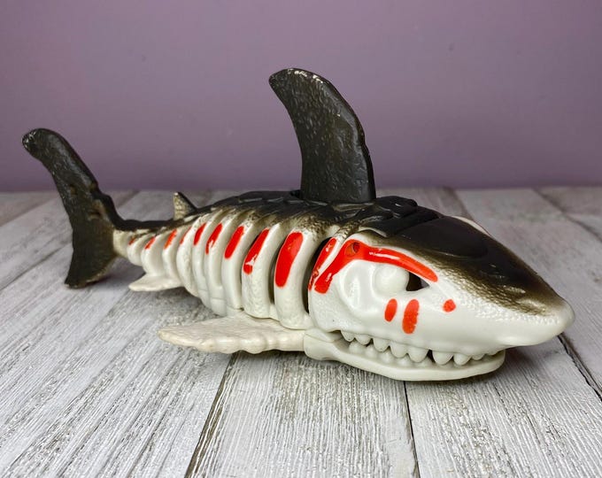Fisher Price Imaginext Pirates Phantom Shark Attack Skeleton Red Eyes 7 ...