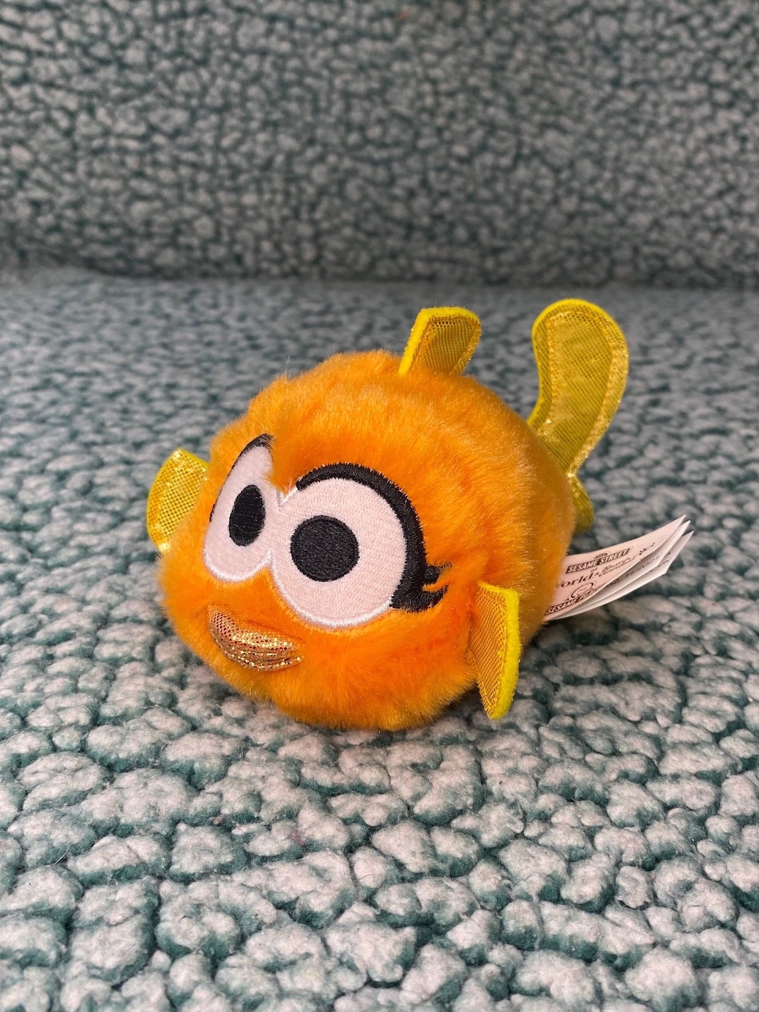 Sesame Street Elmos World Dorothy Goldfish 4.5 Mini Plush sesame Place ...