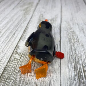 Tomy Wind up Penguin 2.5” Wind-up Plastic Toy (working Condition) See ...