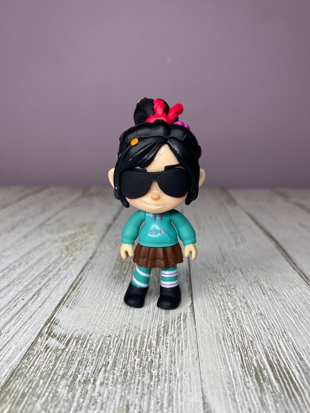 Disney Pixar Vanellope Von Schweetz With Sunglasses 3 Jointed Figure ...