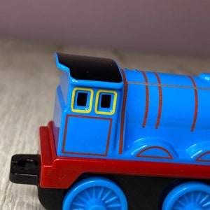 Thomas and Friends 3 Gordon Push Along Metal Train gullane, Thomas Limited Take N Play - Etsy