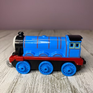 Thomas and Friends 3 Gordon Push Along Metal Train gullane, Thomas Limited Take N Play - Etsy