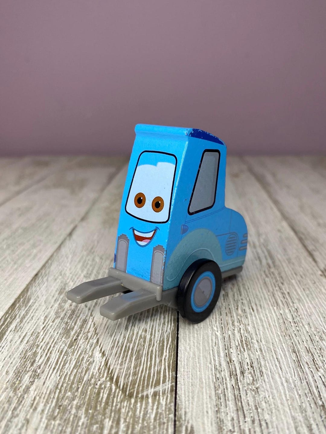 Kidkraft Disney Pixar Cars Guido Pitty 2.5” Wooden Vehicle (see ...