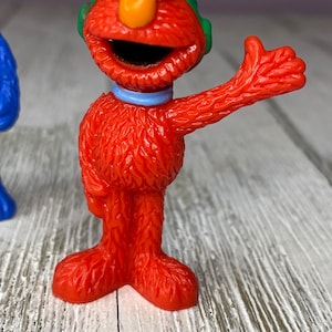 Sesame Street Elmo and Grover 2” PVC Mini Figures (flaws/see ...