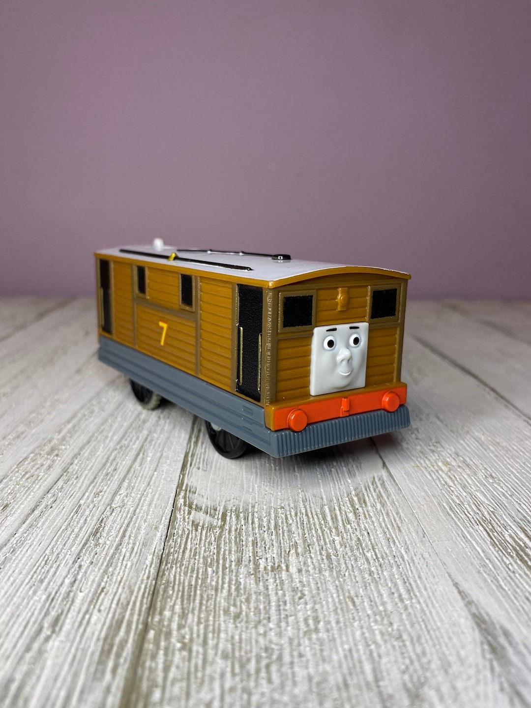 Thomas and Friends Trackmaster Toby Cargo Car 4.25 Motorized Engine ...