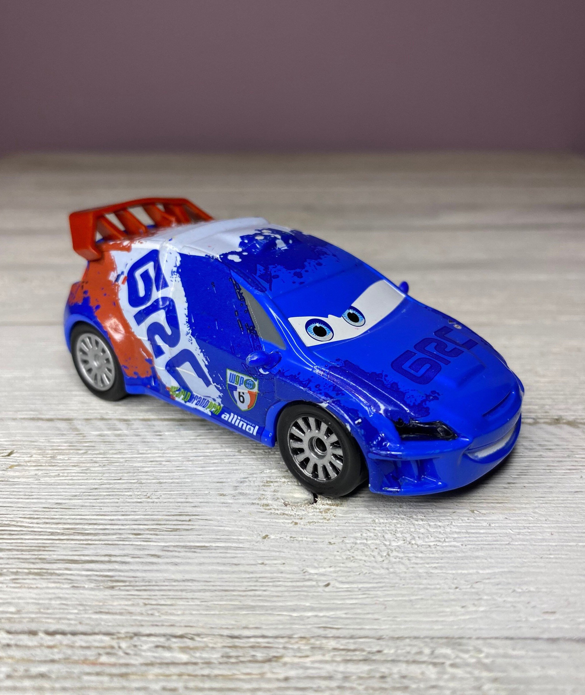 Raoul Caroule Cars 2