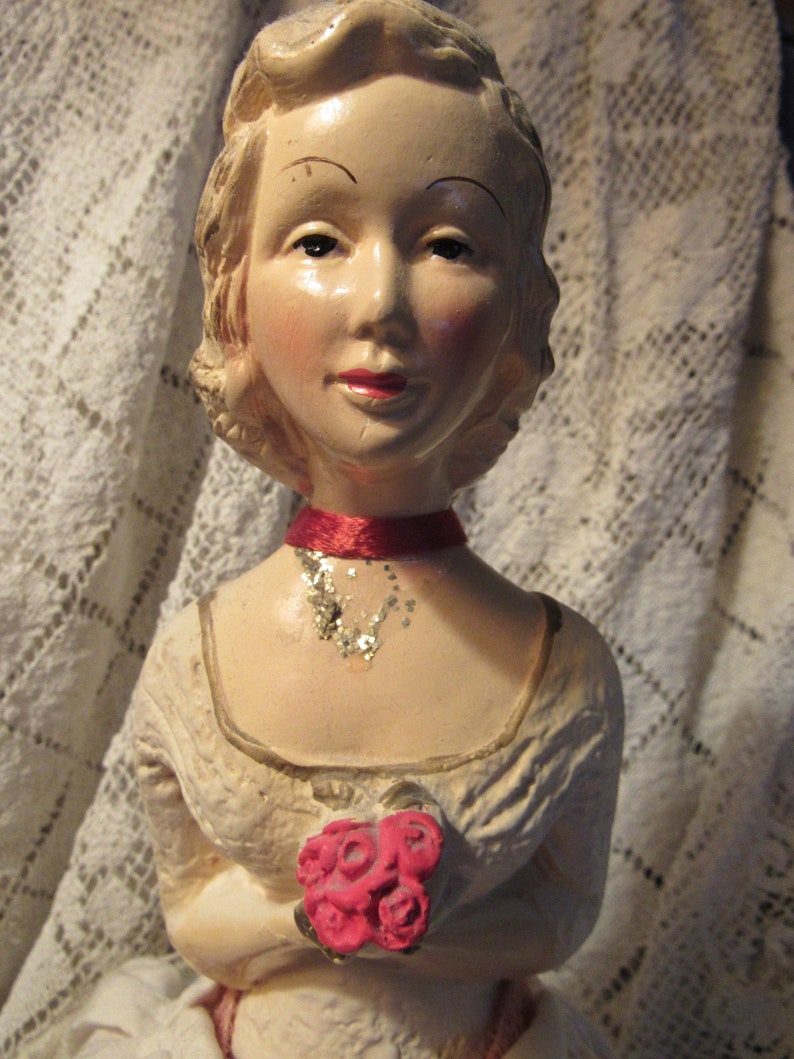 Vintage Chalkware Lady Lamp - Etsy