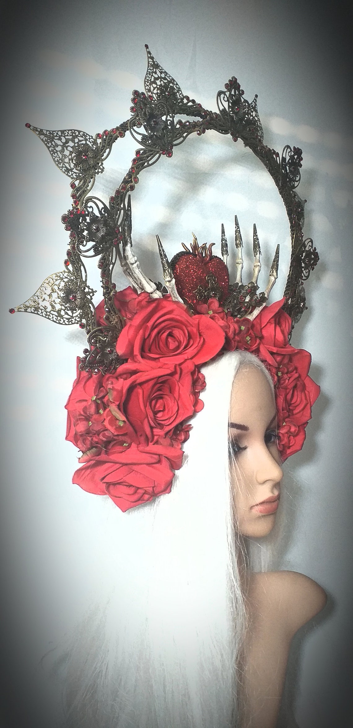 Catrina Dia De Los Muertos Flaming Heart Skeleton Hands Halo Headdress ...