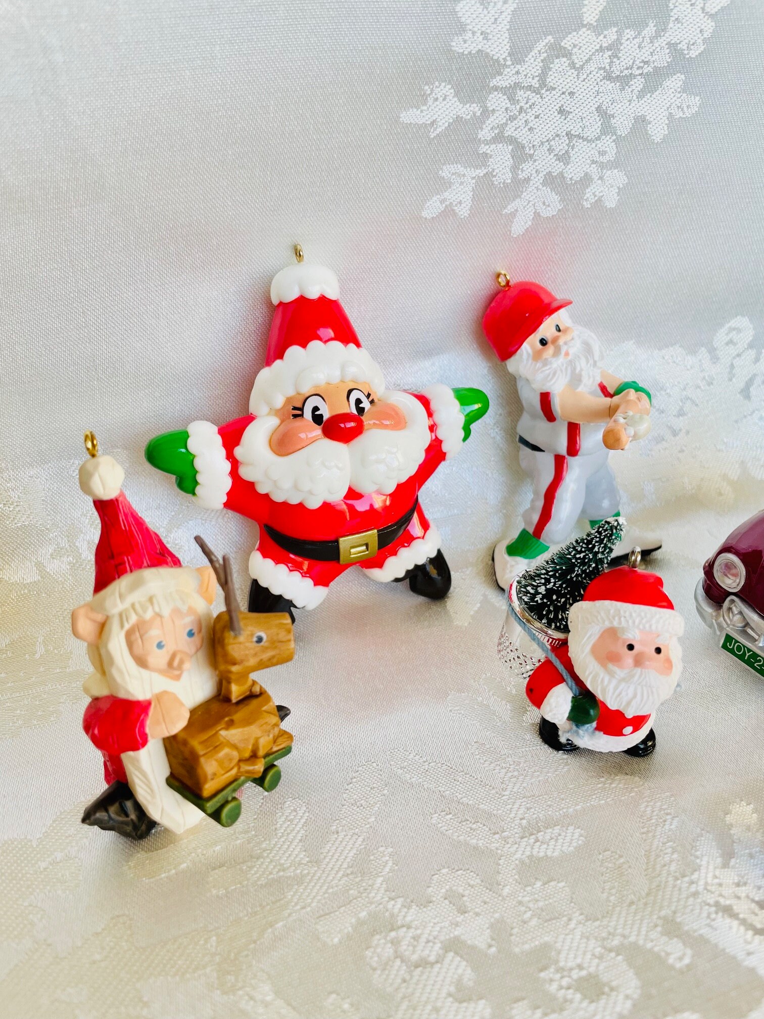 Collection of 6 Vintage Hallmark Christmas Santa Ornaments Christmas ...
