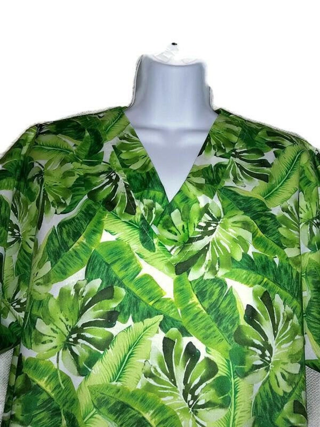 Tropical Leaves Medical Surgical Scrub Top - Etsy