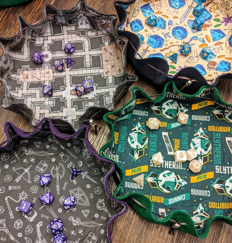 Felt Dice Bag / Tray-in-one 63 Geeky Fabric Choices Dice - Etsy
