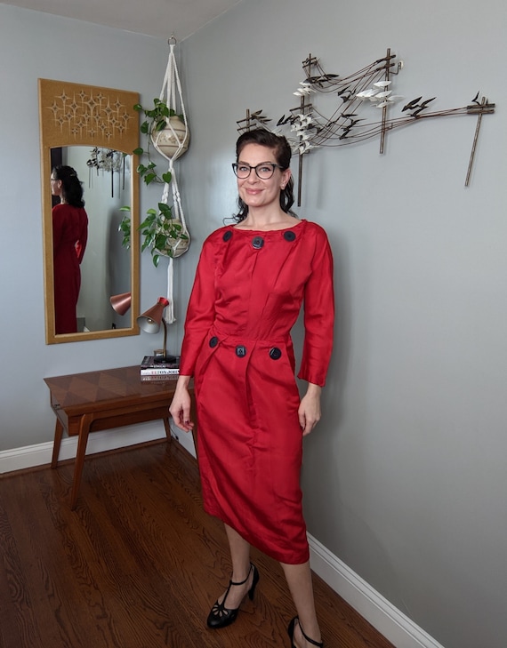 vintage 1950s ruby red - Gem