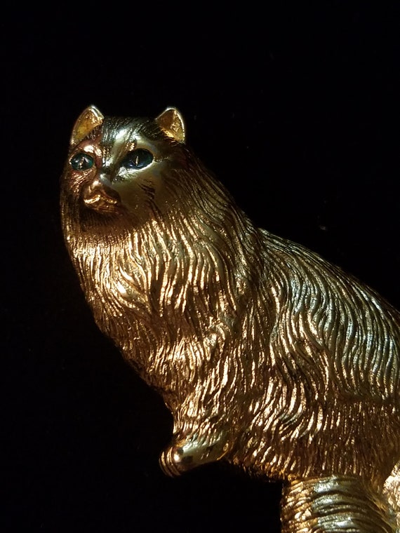 Vintage Monet Golden Green Eyed Persian Cat Pin Brooch - Gem