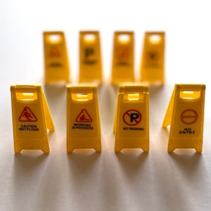 Miniature Warning Sign Mini Floor Caution Sign Yellow Plastic Notice 1/ ...