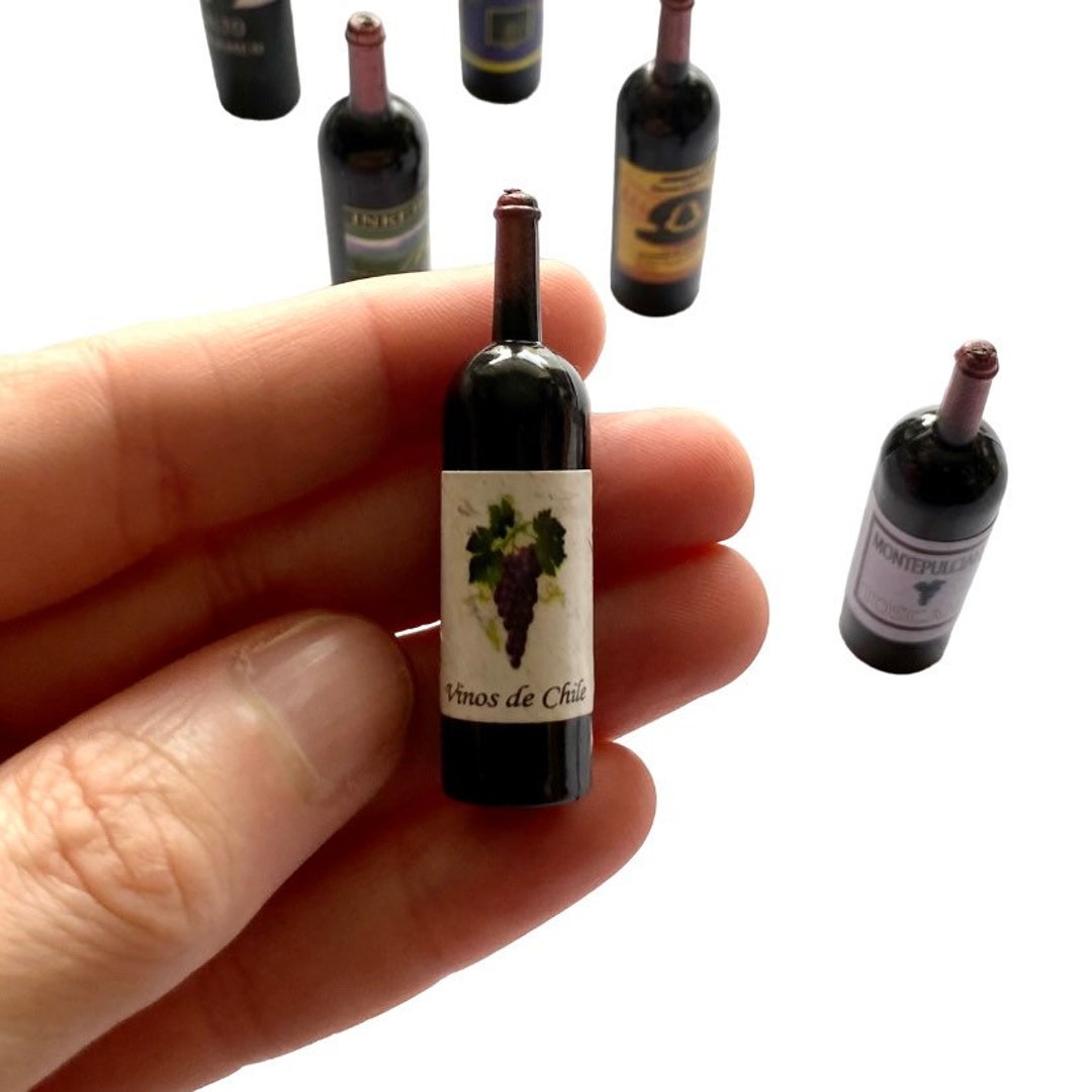 Miniature Kitchen Wine Bottle 1/6 Red Wine Resin Food Random Design ...