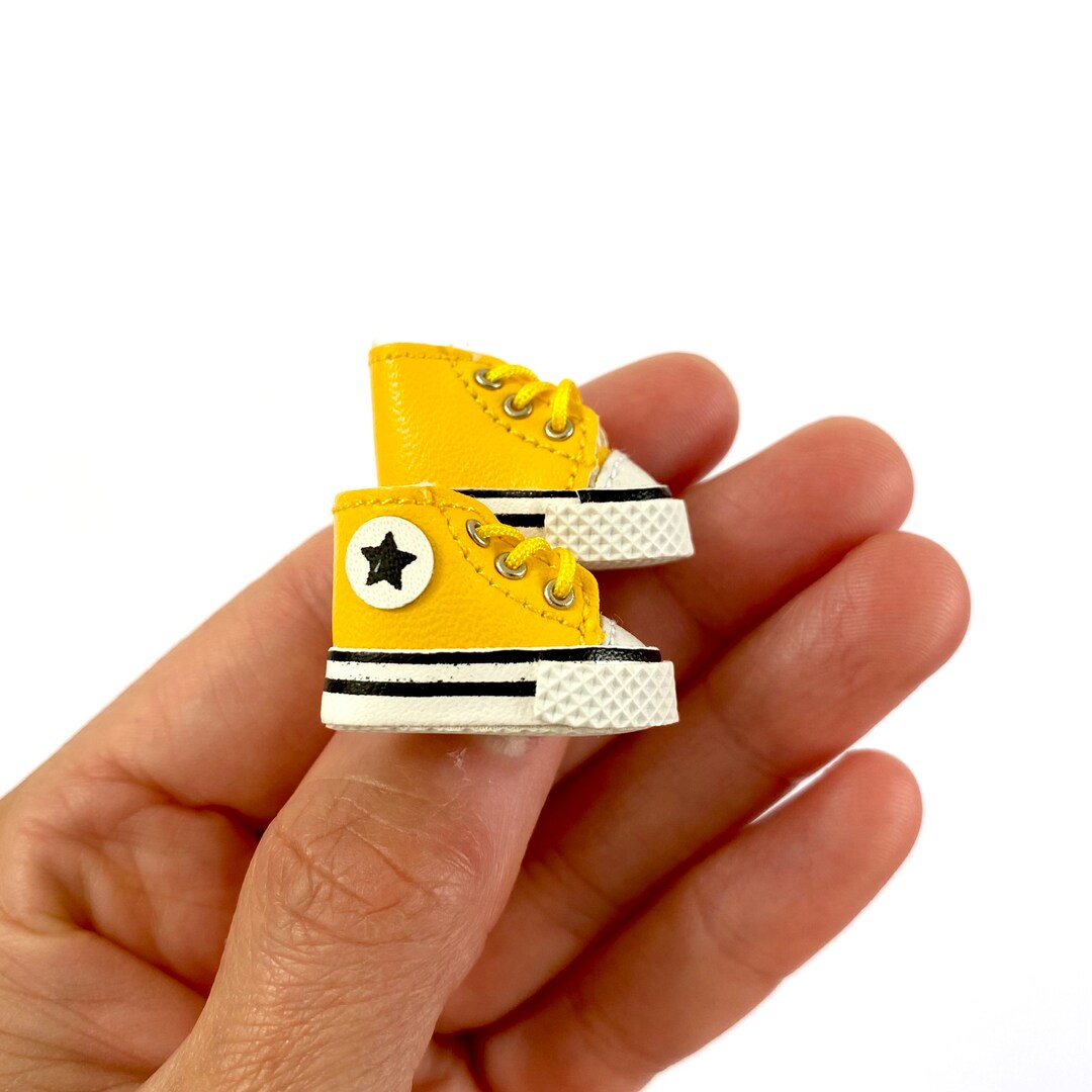 Miniature Doll Shoes Doll Trainers Yellow Leather Mini Shoes 1/12 Scale ...