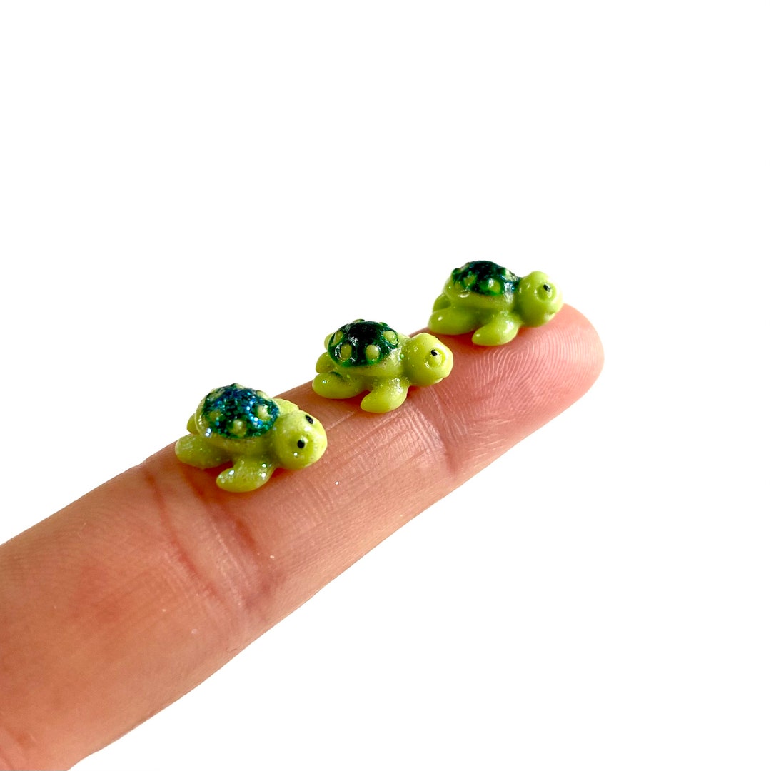 Super Tiny Resin Cute Turtle Animal Charms 12mm Micro Terrarium Fairy ...