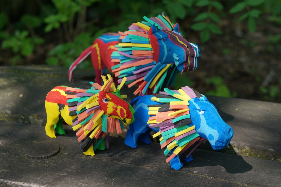Upcycled Animal Sculpture, Lion Made From Recycled Flip Flops, Animal ...