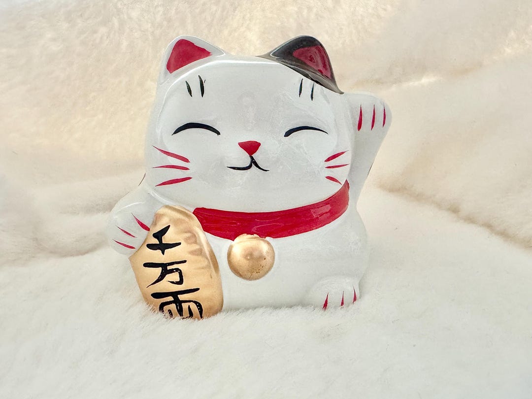 Manekineko/ Lucky Cat/ Auspicious Cat/ Japanese Cat/ Lucky Charm/ Lunar ...
