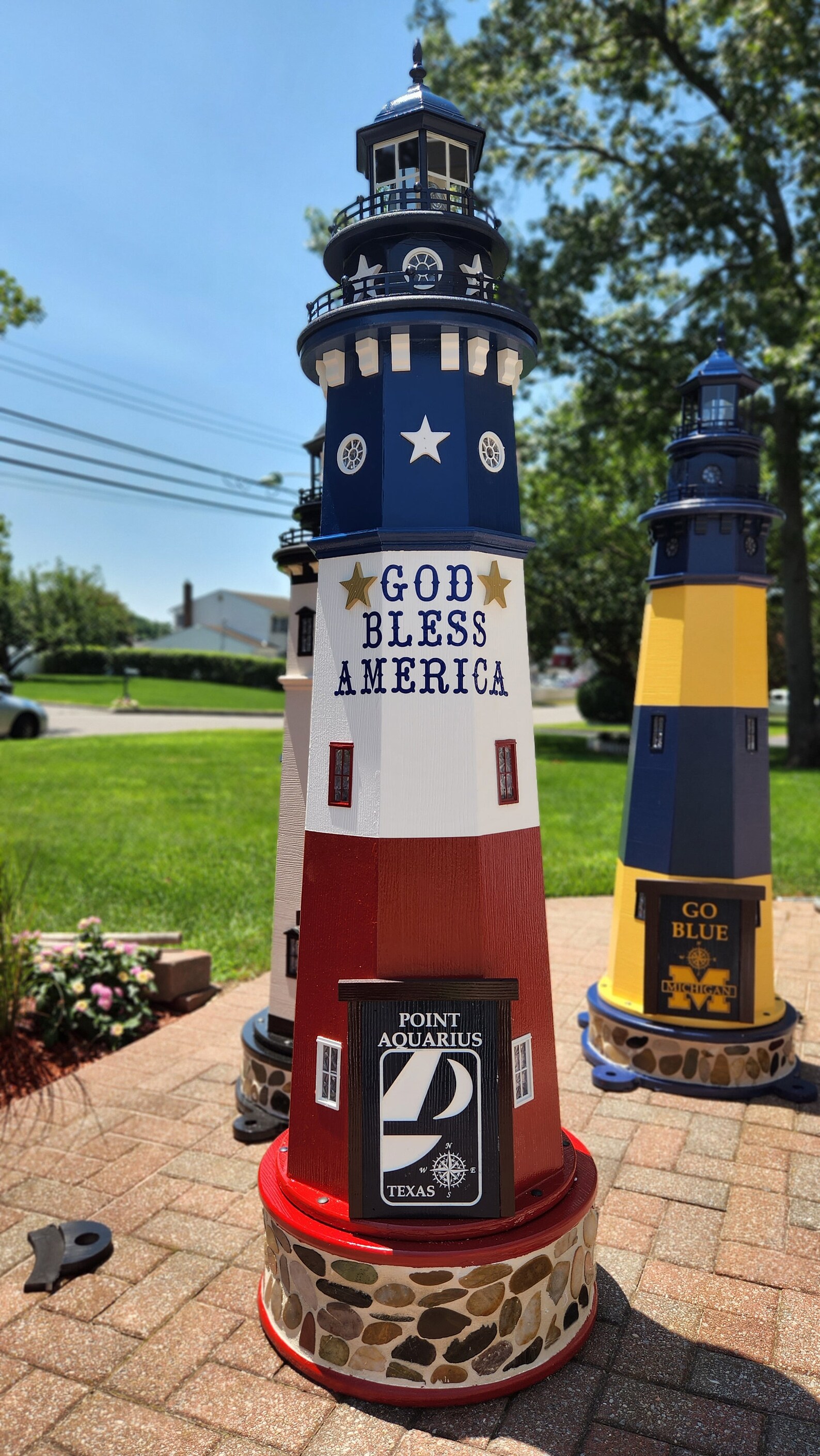 7 Foot Patriotic Lighthouse, God Bless America Lighthouse, Call for ...