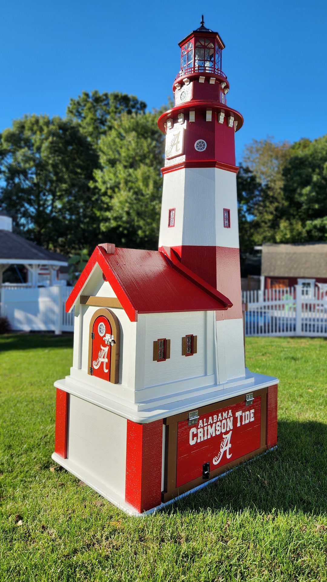 Custom Themed Lighthouses. Any Size, Solar or Electric Available. A ...