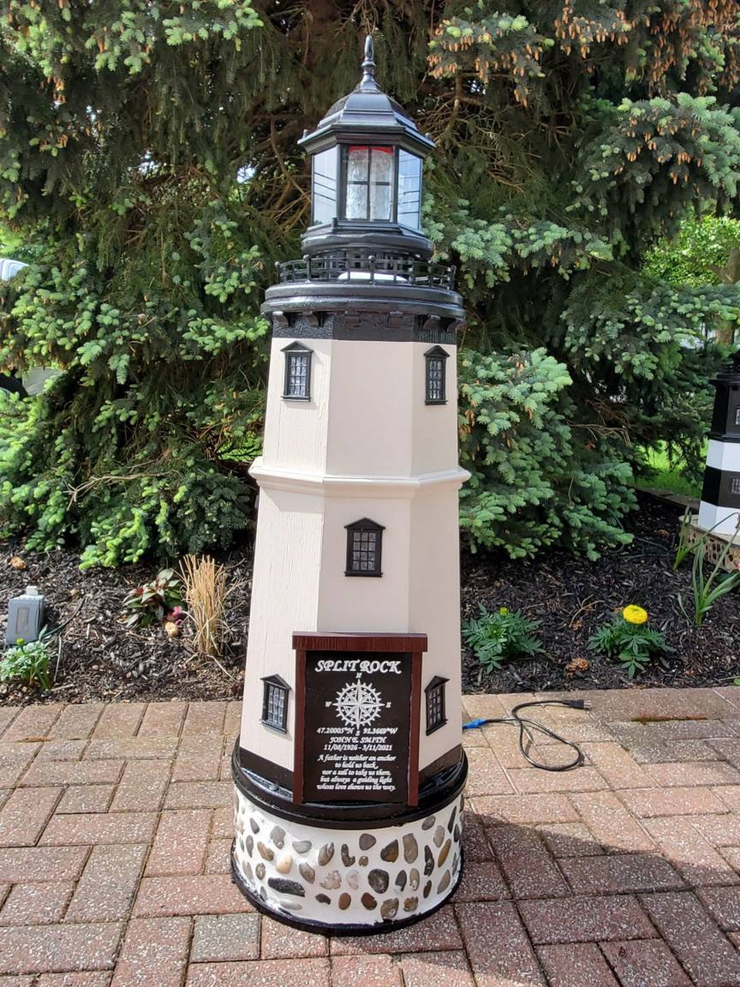 Split Rock Lighthouse. 6 Foot Beautiful Split Rock Lighthouse Detailed ...