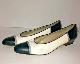 Spectator Pumps - Etsy